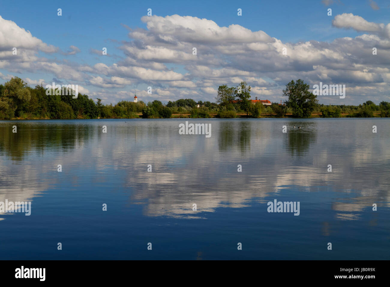fresh water pond Stock Photo - Alamy