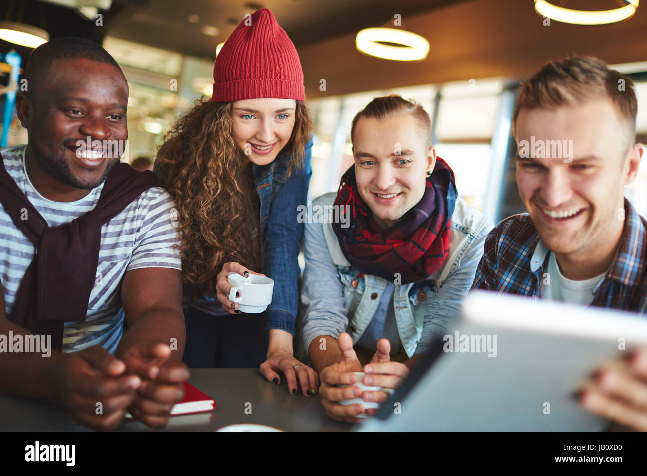 Day with friends hi-res stock photography and images - Alamy