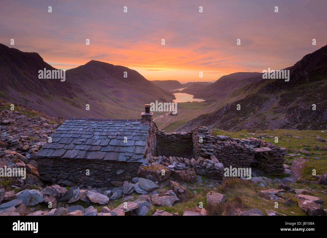 Warnscale Bothy looking across to Buttermere Lake near Honnister Pass ...