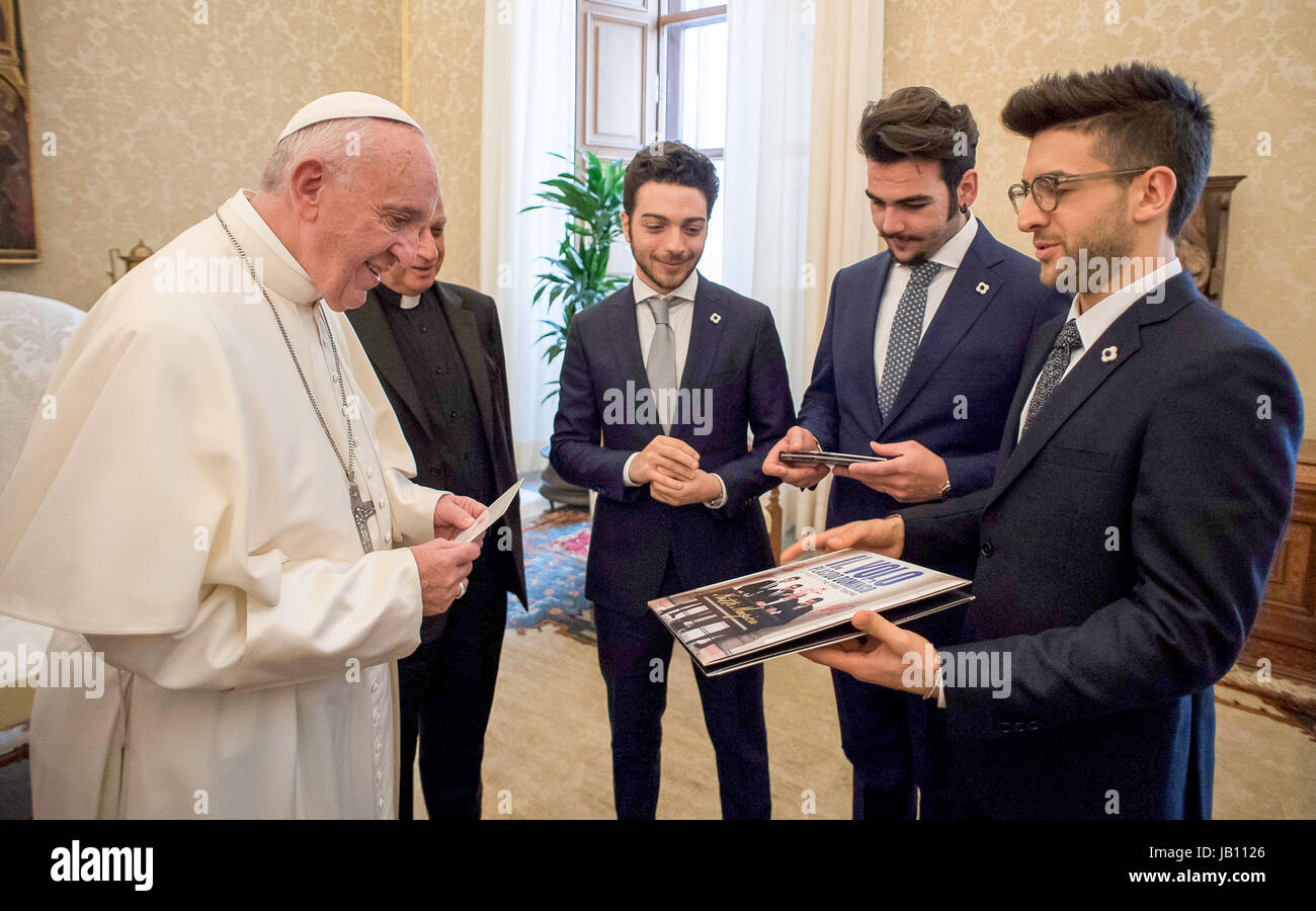 Members of the Italian pop trio Il Volo (The Flight), present their ...