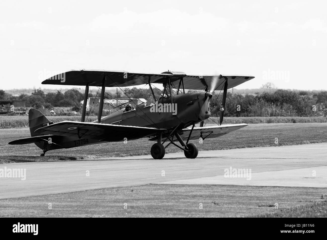 Raf tiger moth ww2 Black and White Stock Photos & Images - Alamy
