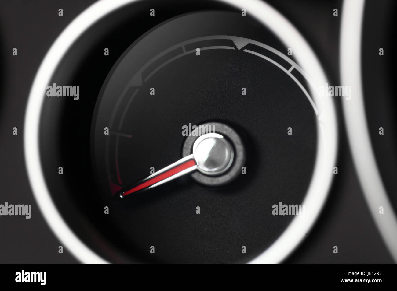 Detail of an empty gauge with a pointing needle Stock Photo - Alamy