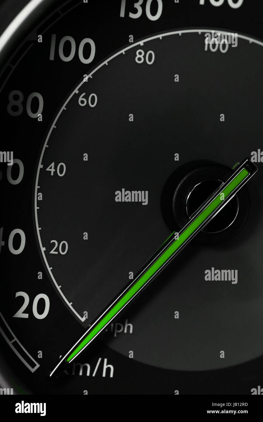 Close up shot of a speedometer in a car Stock Photo - Alamy
