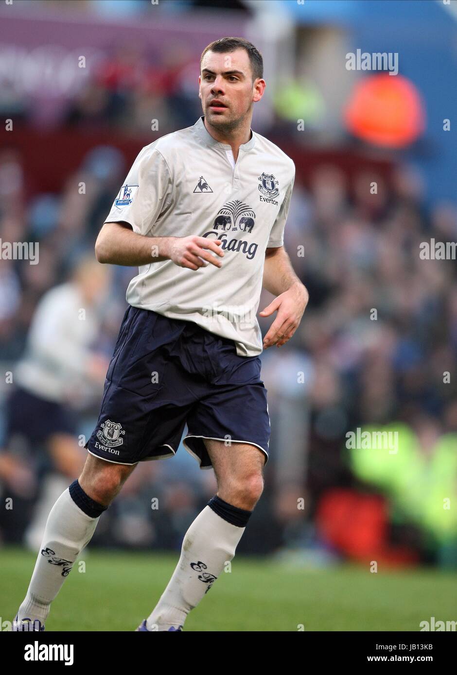 DARRON GIBSON EVERTON FC EVERTON FC VILLA PARK BIRMINGHAM ENGLAND 14 ...