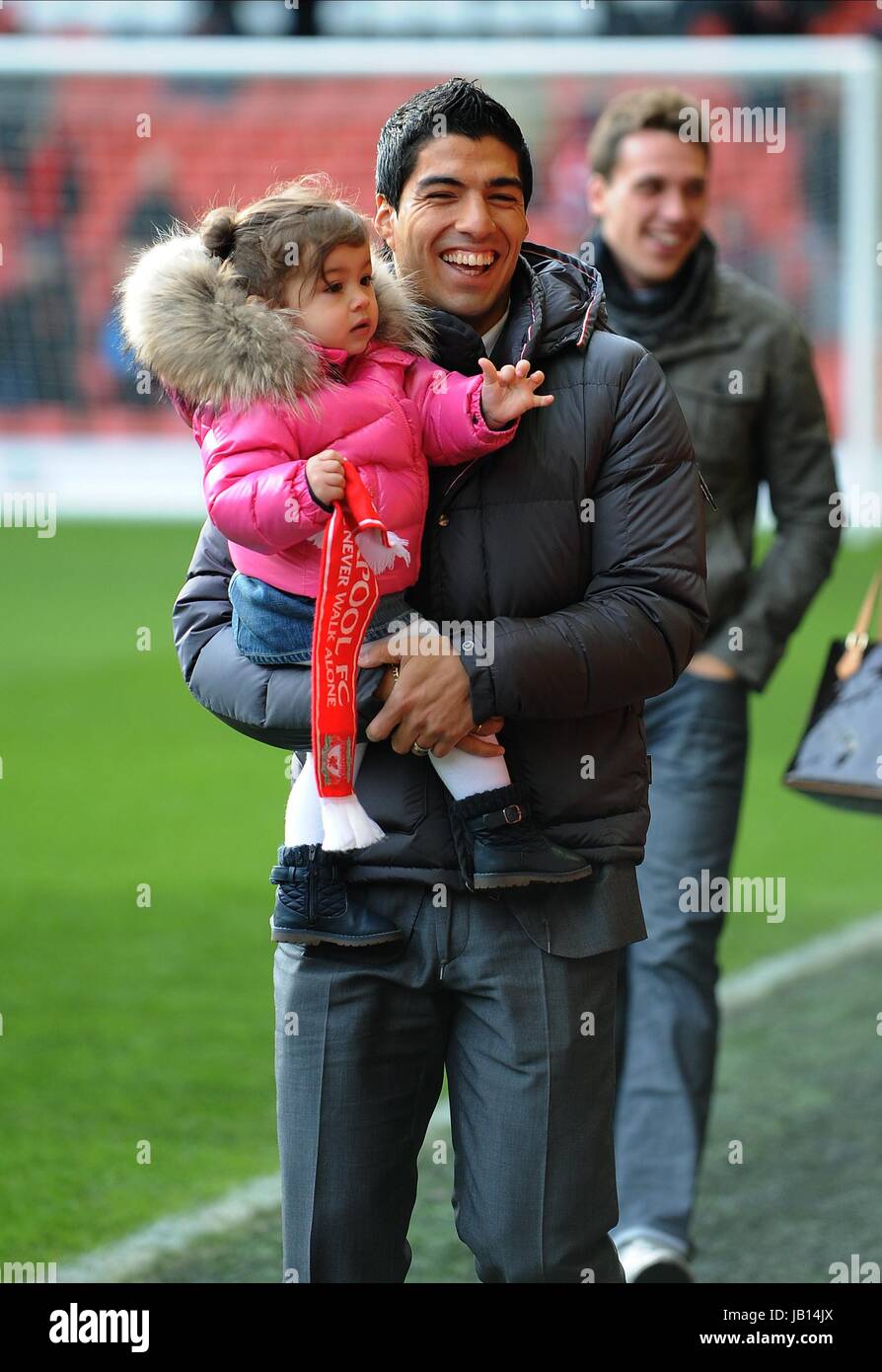 Delfina suarez hi-res stock photography and images - Alamy