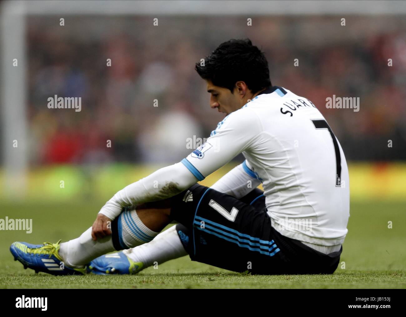 LUIS SUAREZ MANCHESTER UNITED V LIVERPOOL OLD TRAFFORD MANCHESTER ...