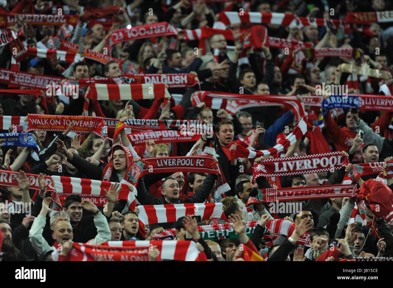 LIVERPOOL FANS LIVERPOOL V CARDIFF CITY WEMBLEY STADIUM LONDON ENGLAND ...