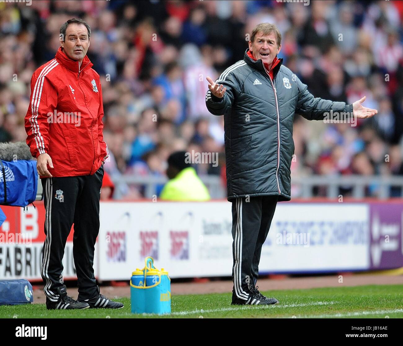 KENNY DALGLISH LIVERPOOL MANAGER STADIUM OF LIGHT SUNDERLAND ENGLAND 10 ...