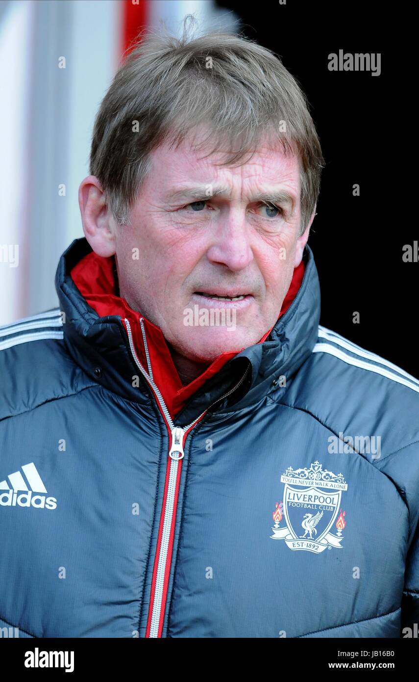 KENNY DALGLISH LIVERPOOL FC MANAGER LIVERPOOL FC MANAGER STADIUM OF ...