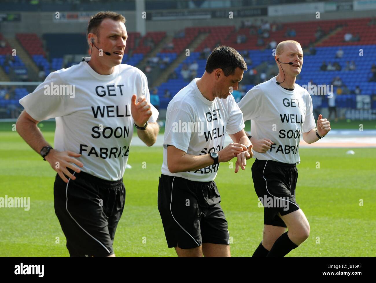 Blackburn rovers warm up hi-res stock photography and images - Alamy