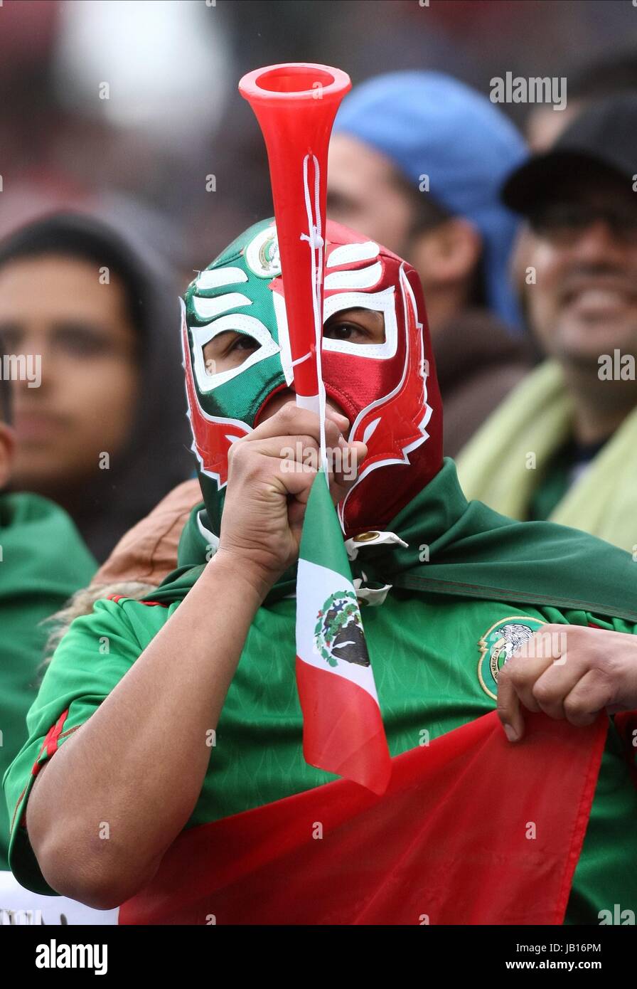 FOOTBALL FAN OF MEXICO BLOWS H FOOTBALL FAN CARSON LOS ANGELES ...