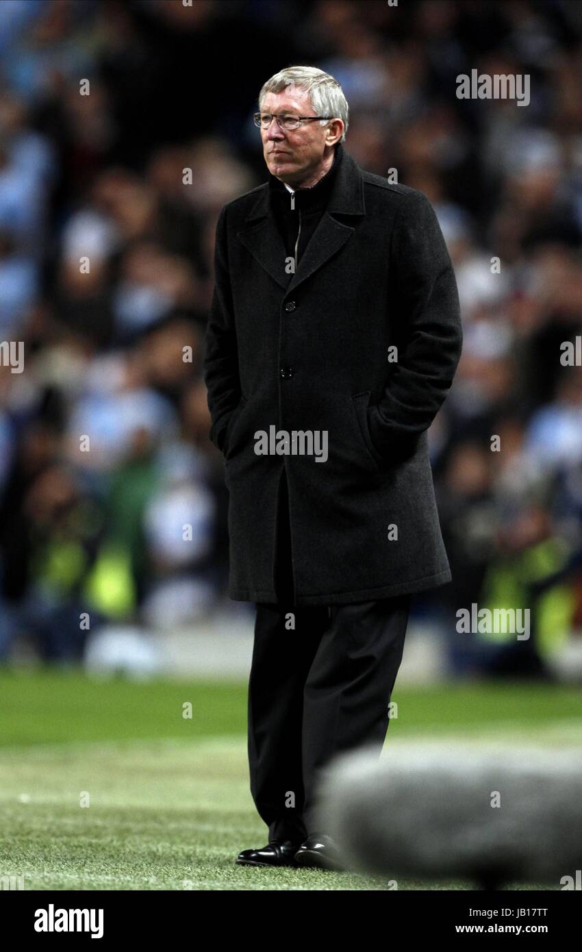 SIR ALEX FERGUSON MANCHESTER UNITED FC MANAGER ETIHAD STADIUM ...
