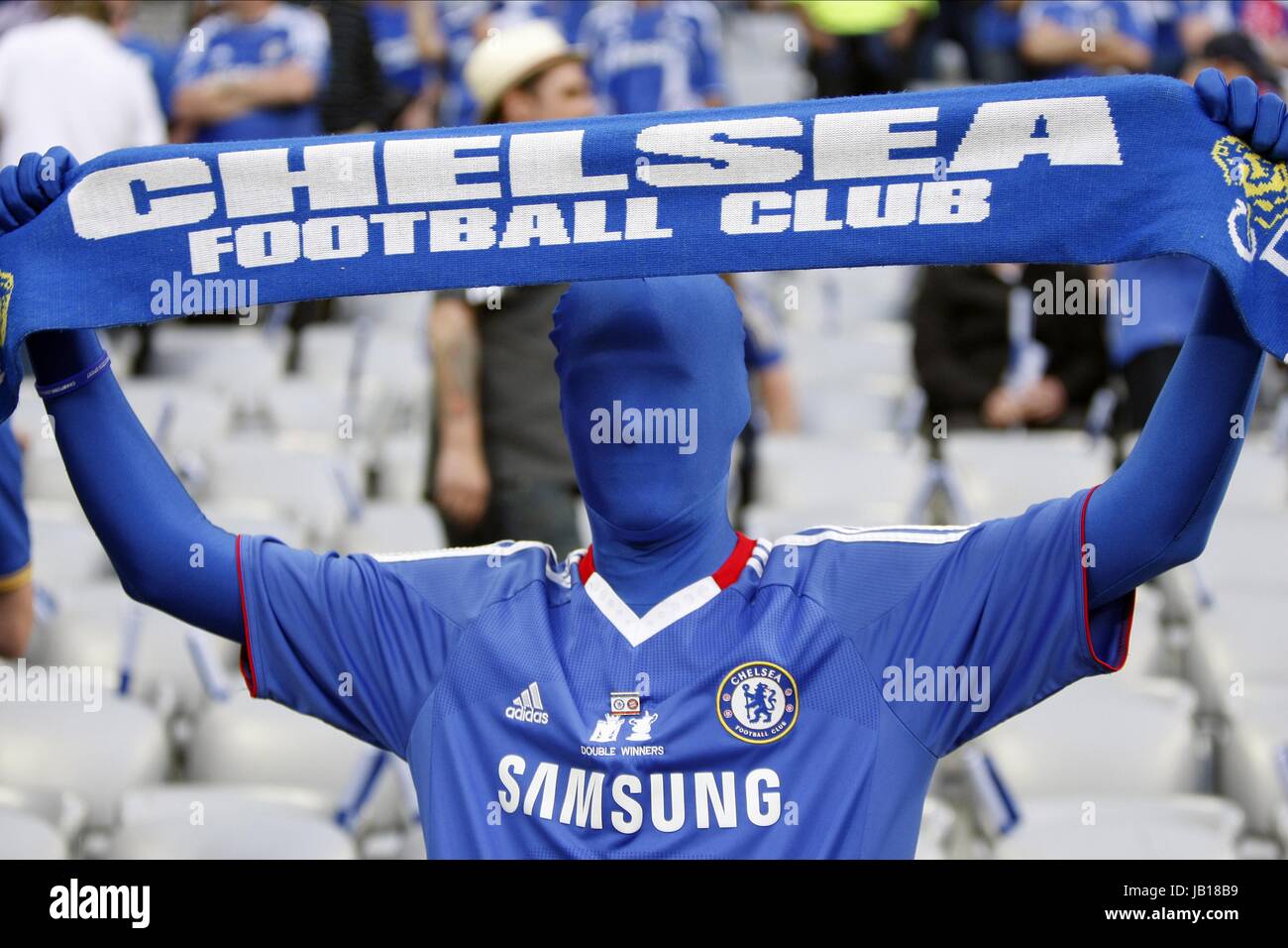 CHELSEA FAN WEARING BLUE MASK BAYERN MUNICH V CHELSEA FC ALLIANZ ARENA ...