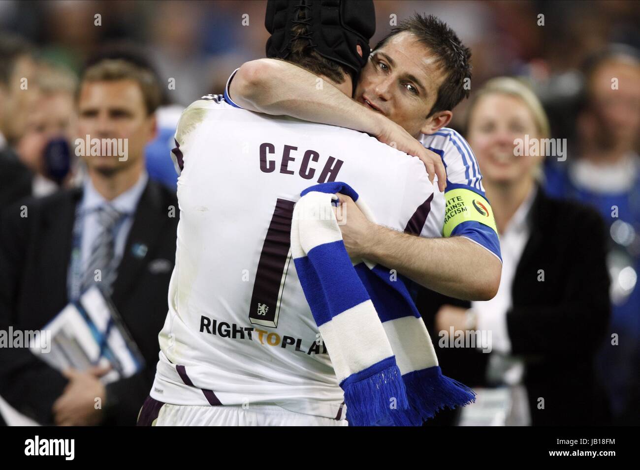 FRANK LAMPARD & PETR CECH BAYERN MUNICH V CHELSEA FC ALLIANZ ARENA ...
