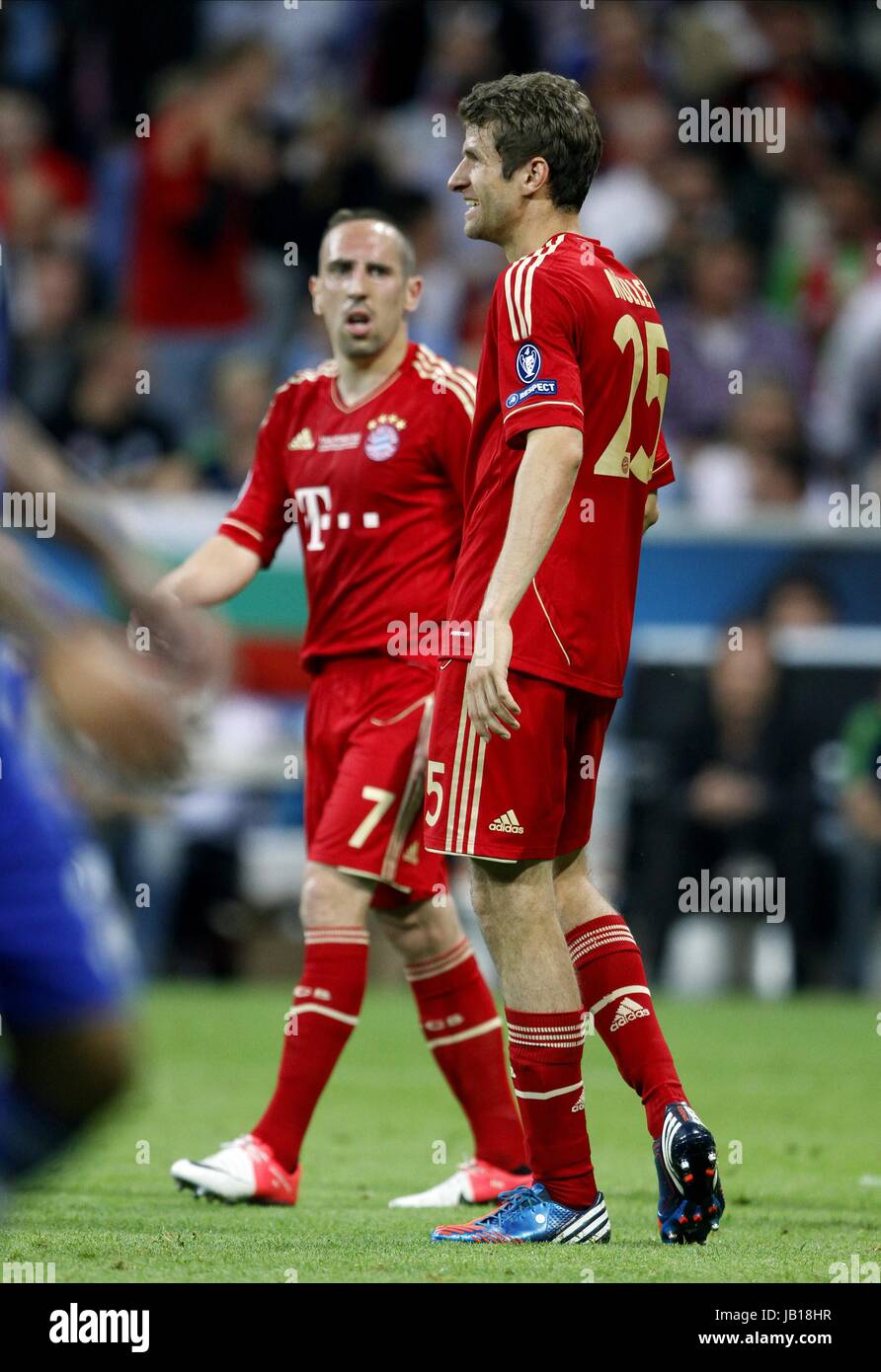 MARIO GOMEZ & FRANCK RIBERY BAYERN MUNICH V CHELSEA FC ALLIANZ ARENA ...