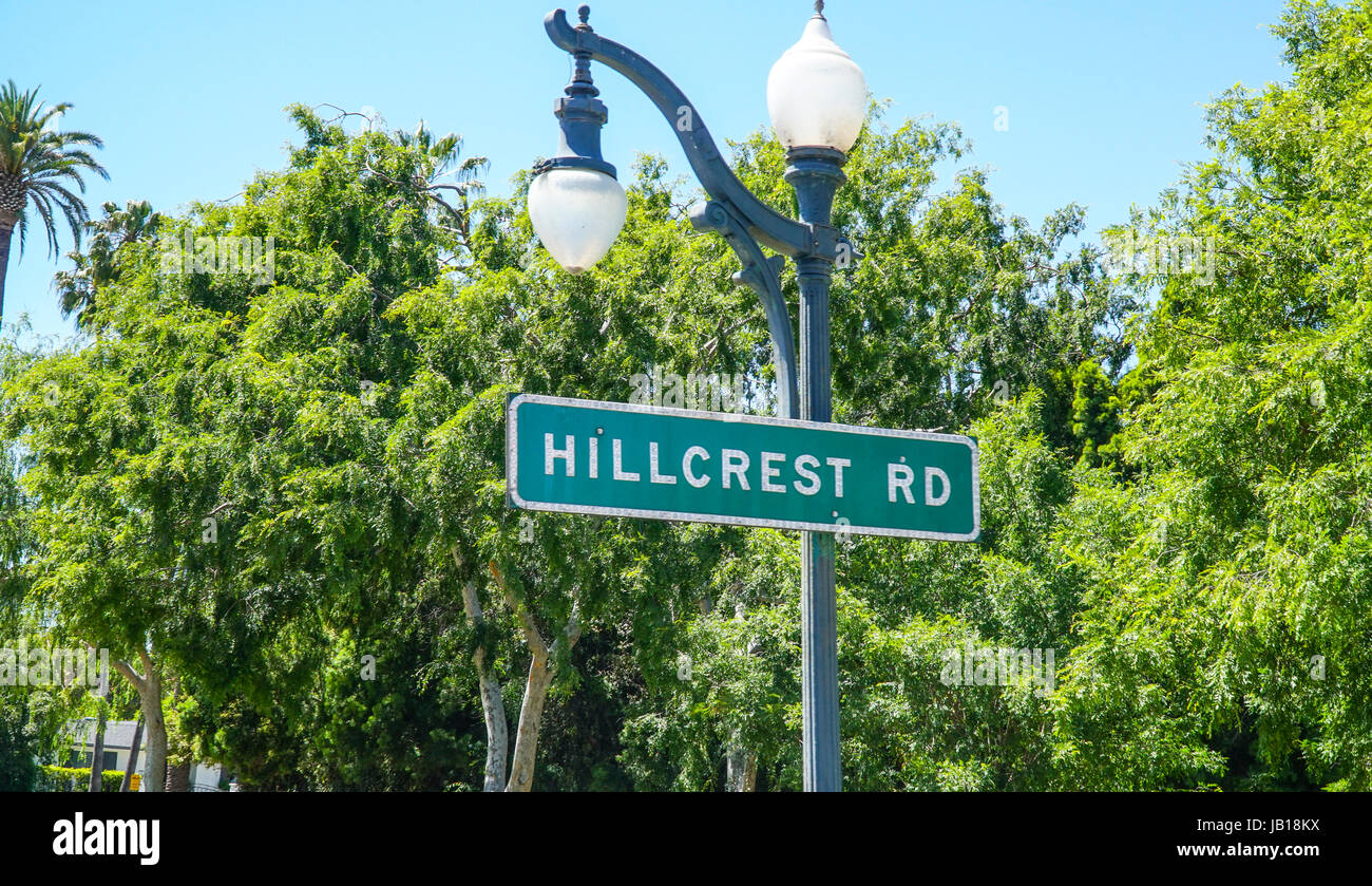Street sign Hillcrest Rd - LOS ANGELES - CALIFORNIA Stock Photo - Alamy