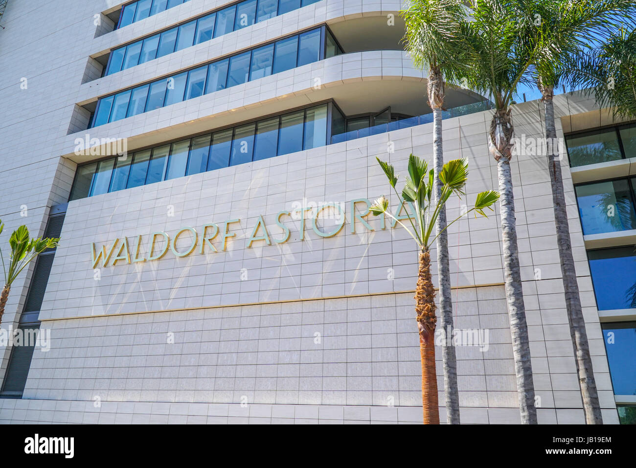 The Waldorf Astoria Hotel in Beverly Hills - LOS ANGELES - CALIFORNIA ...
