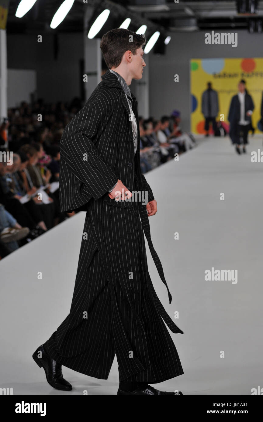 Sarah rafferty london hi-res stock photography and images - Alamy