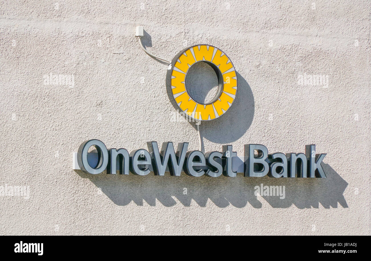 One West Bank in Los Angeles - LOS ANGELES - CALIFORNIA Stock Photo - Alamy
