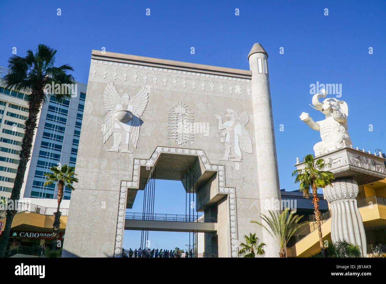 The Elephants at Hollywood and Highland Babylon Court Yard - LOS ...