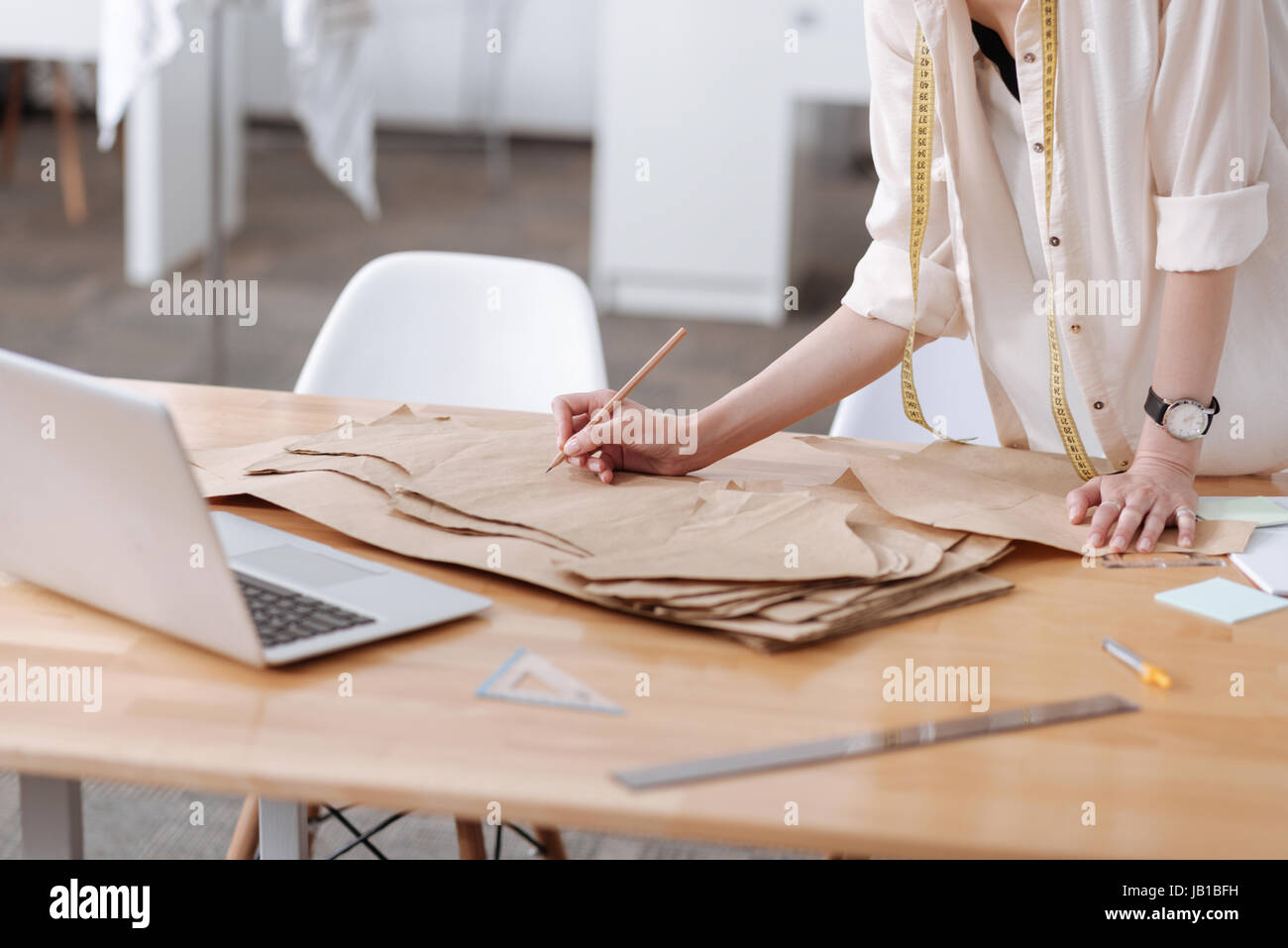 Female fashion designer writing hi-res stock photography and images - Alamy