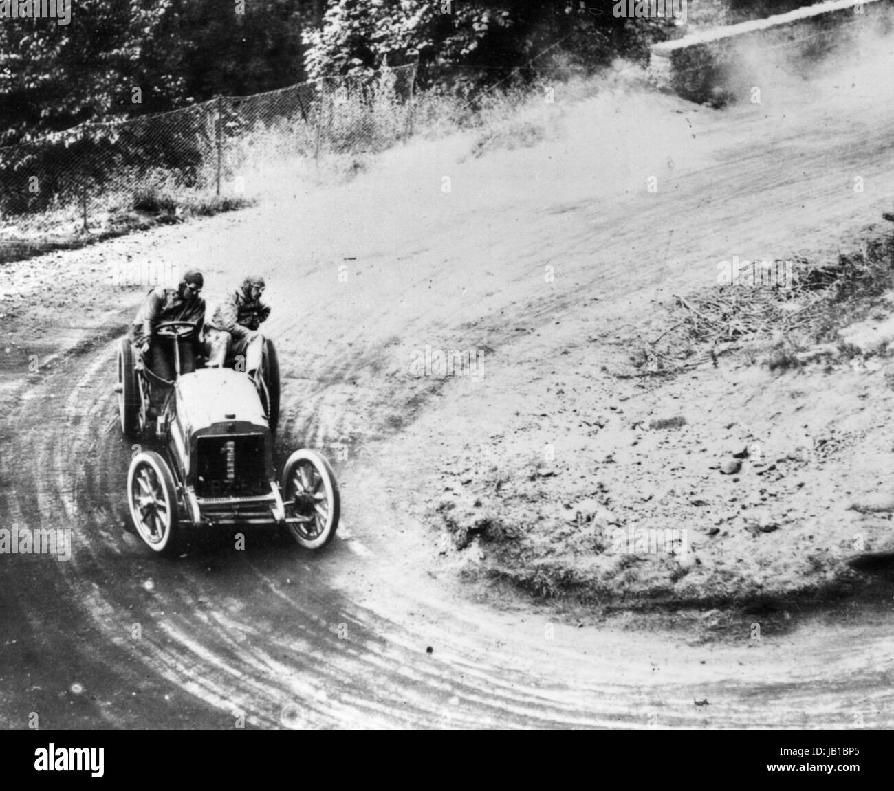 Richard Brasier driven by L.Thery during 1905 Gordon Bennett race at ...