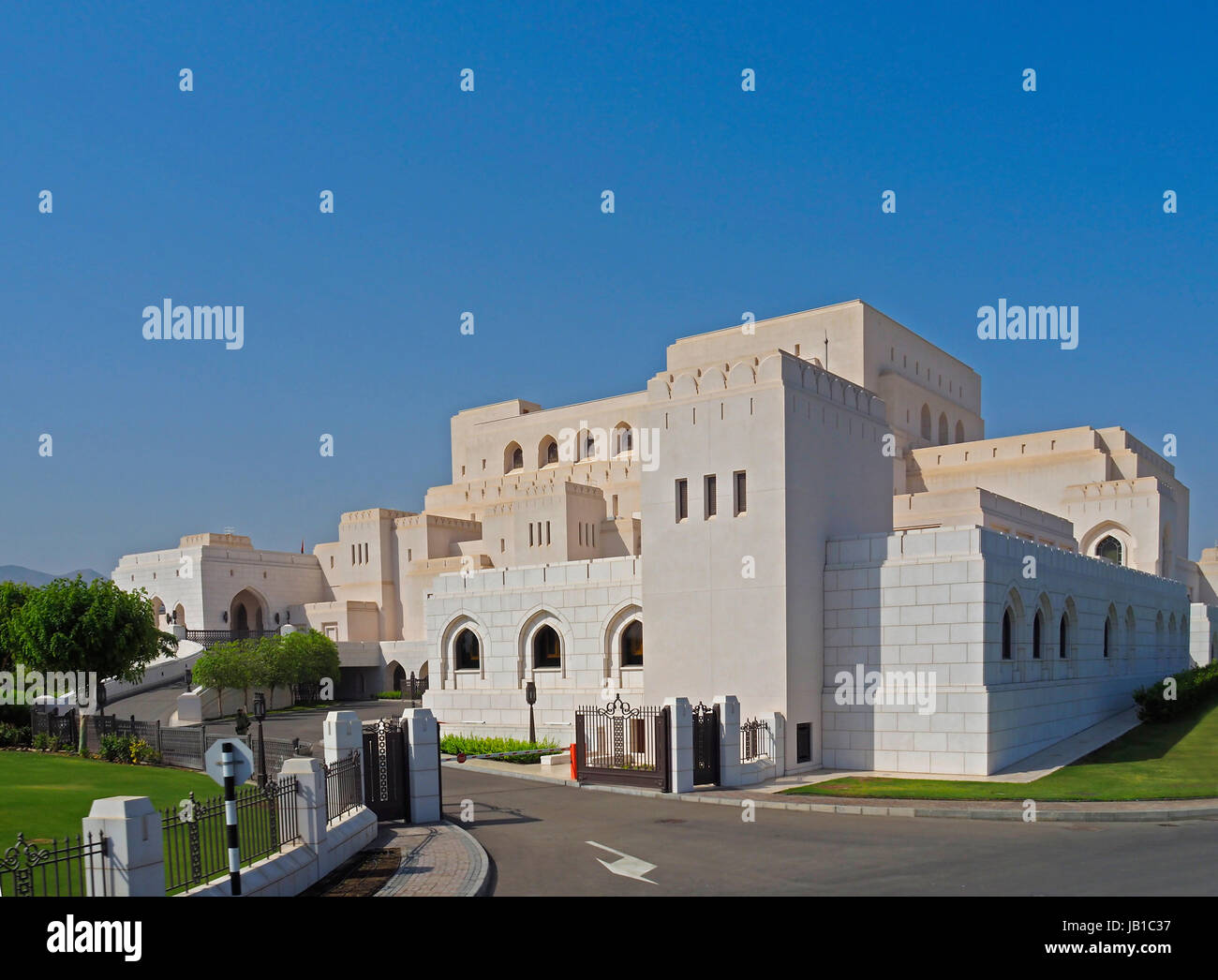 Royal Opera House Muscat Stock Photo - Alamy