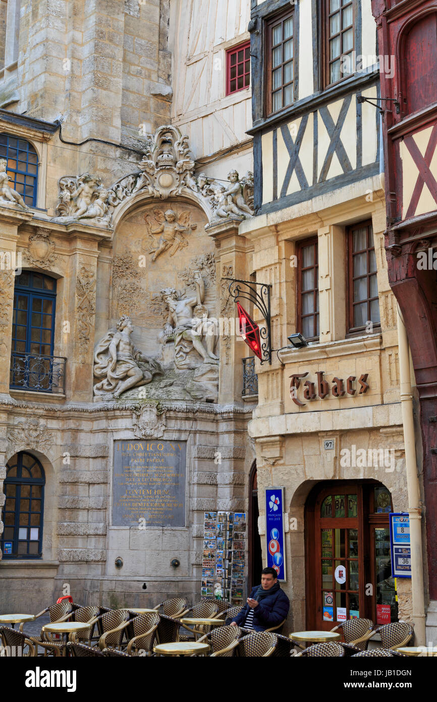 Old town rouen hi-res stock photography and images - Alamy