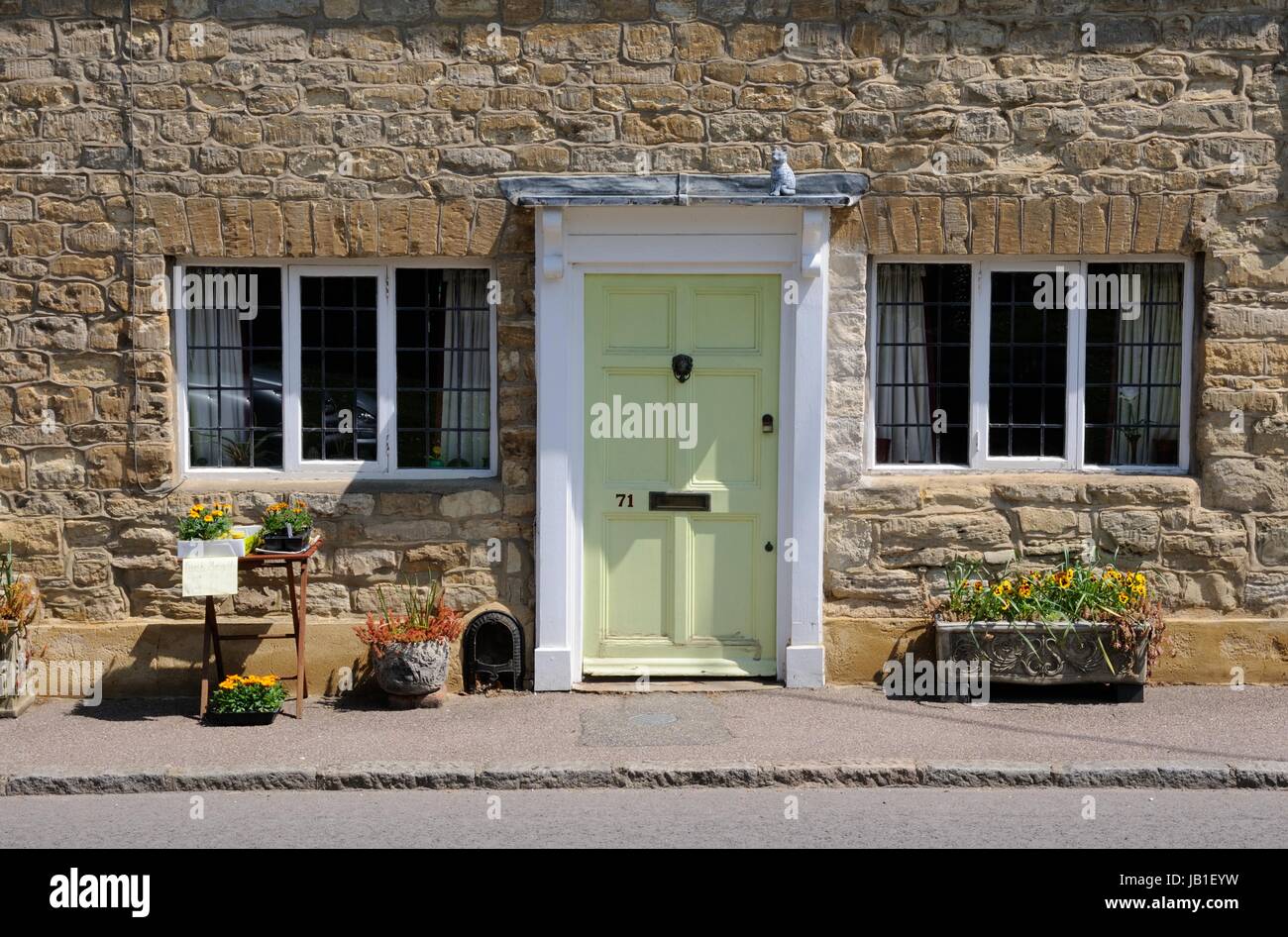 71 high street hi-res stock photography and images - Alamy