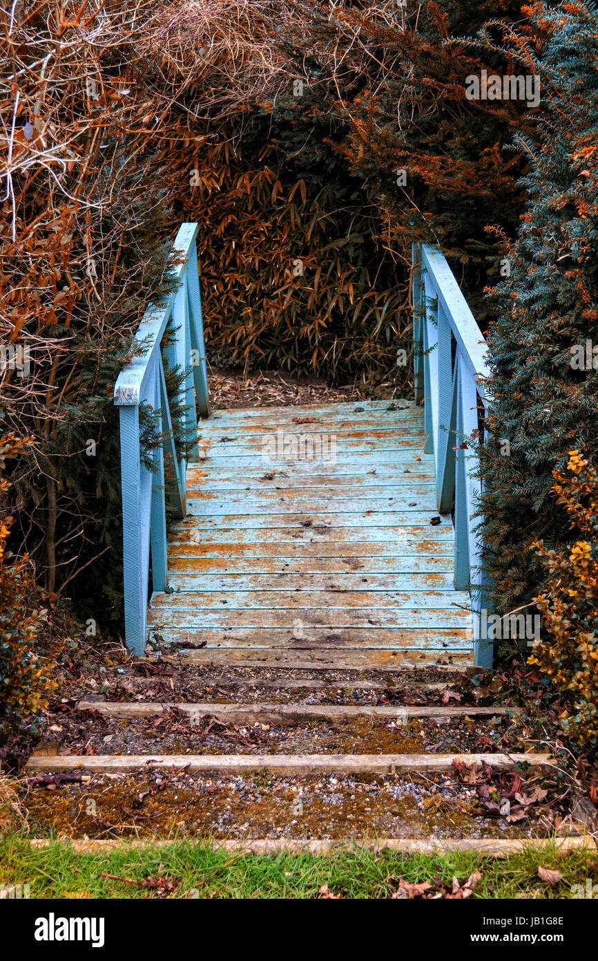 Outside steps and handrail hi-res stock photography and images - Alamy