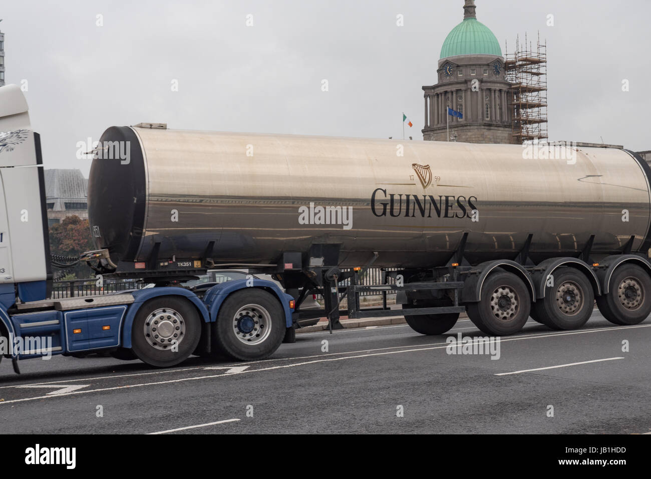 Beer tanker hi-res stock photography and images - Alamy