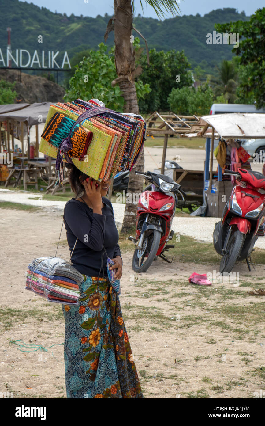 Souvenir sellers at beach Stock Photo - Alamy