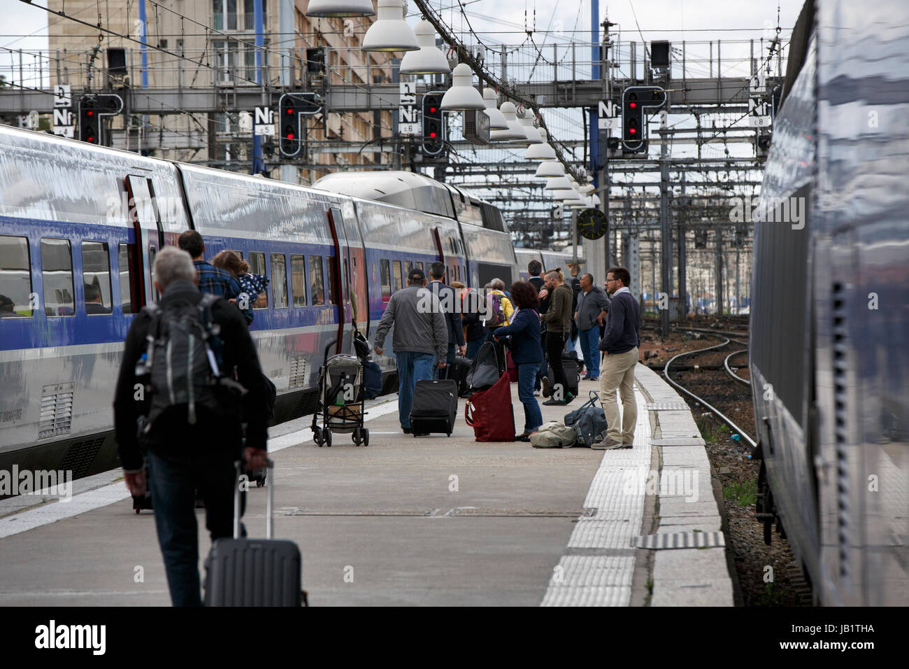 Boarding trains hi-res stock photography and images - Alamy