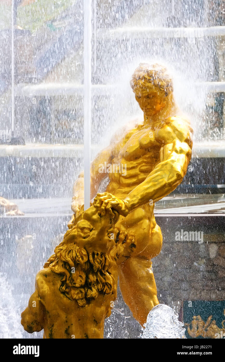 Fountains in Petrodvorets Peterhof, Saint Petersburg, Russia Stock ...