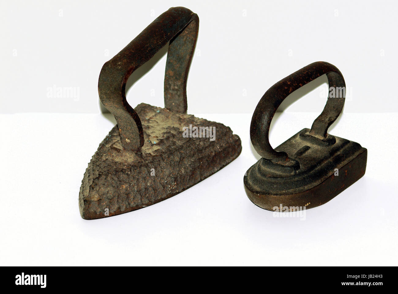 Flat irons hi-res stock photography and images - Alamy