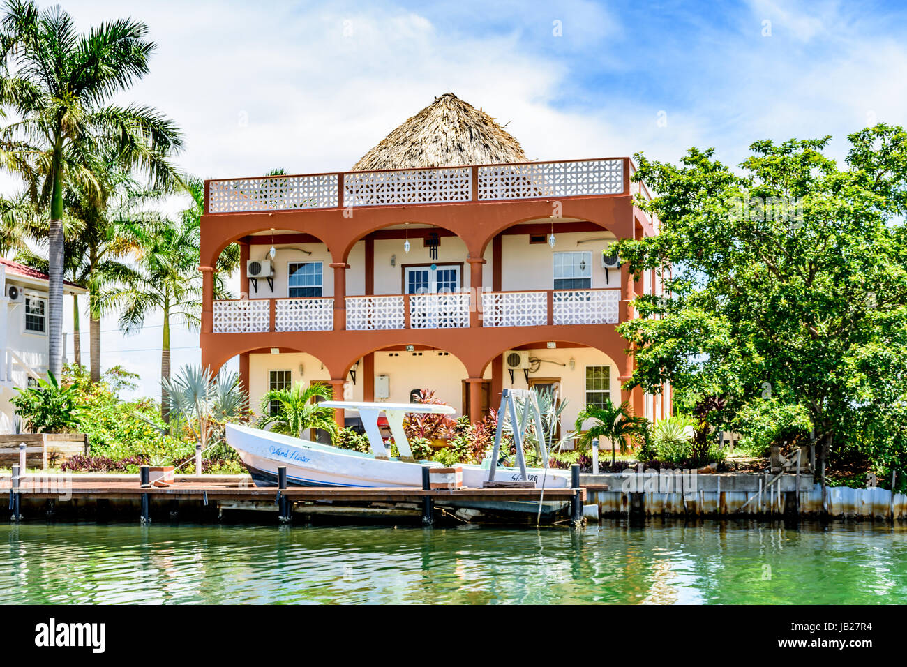 Belize house hi-res stock photography and images - Alamy