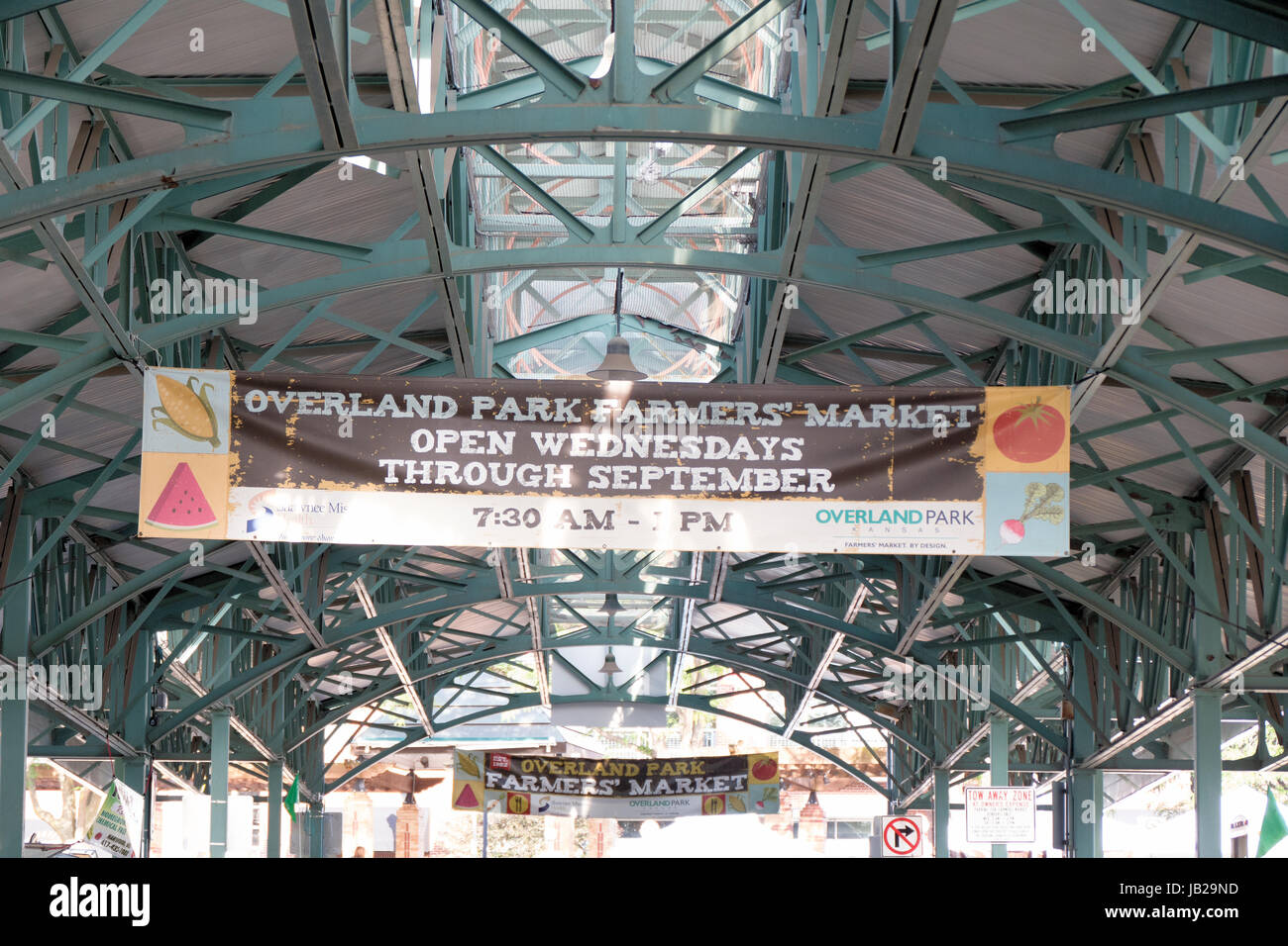Community Farmers Market Stock Photo - Alamy