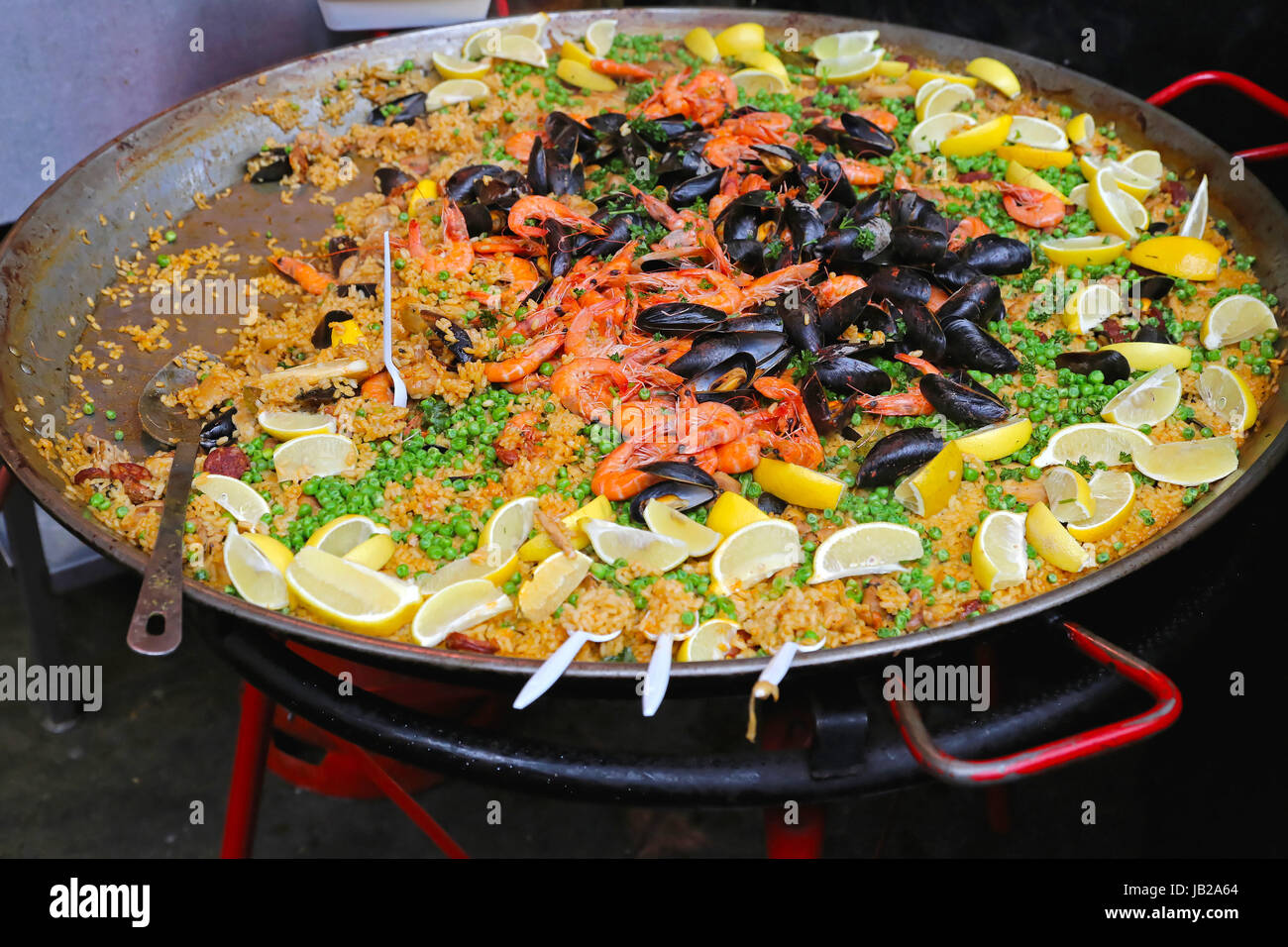 Seafood paella with shrimps and clams from Valencia Stock Photo - Alamy
