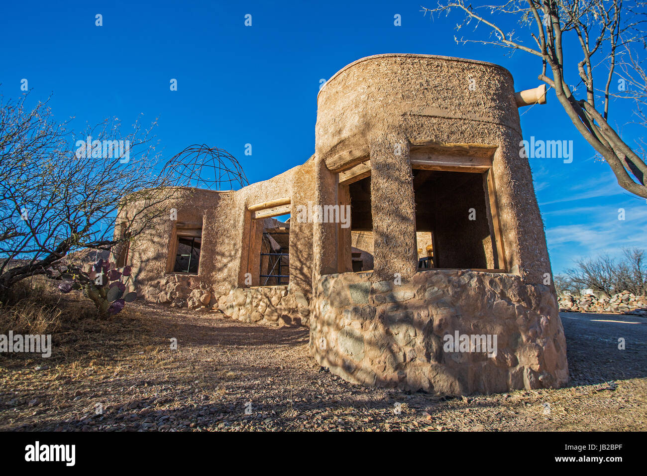 Cob Construction Clay and Straw Aggregate Stock Photo - Alamy