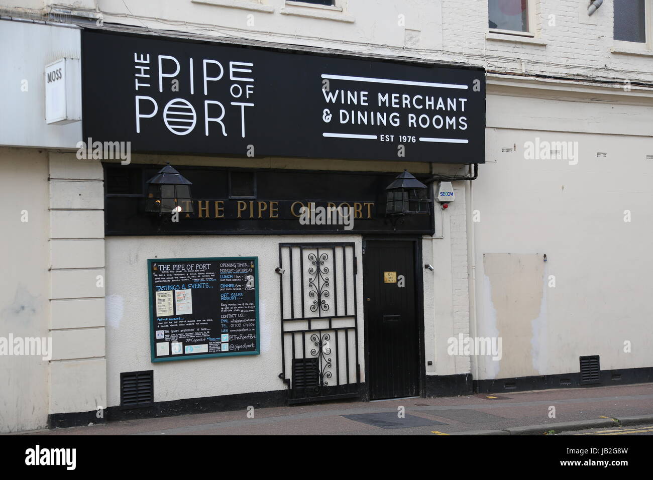 The Pipe of Port Restaurant and Bar, Southend On Sea, Essex Stock Photo ...