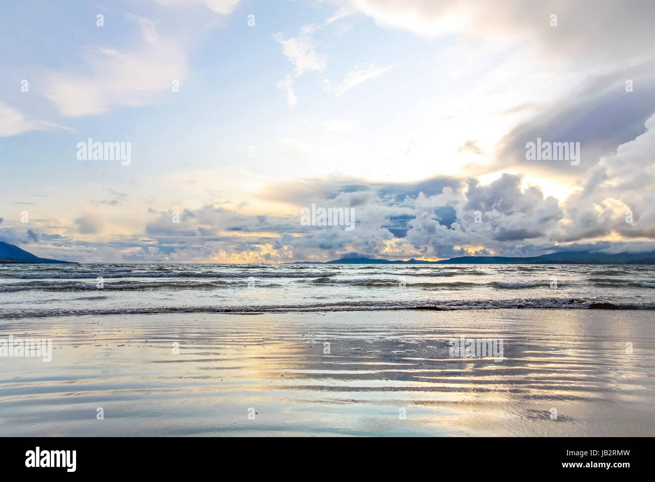 Rossbeigh strand hi-res stock photography and images - Alamy