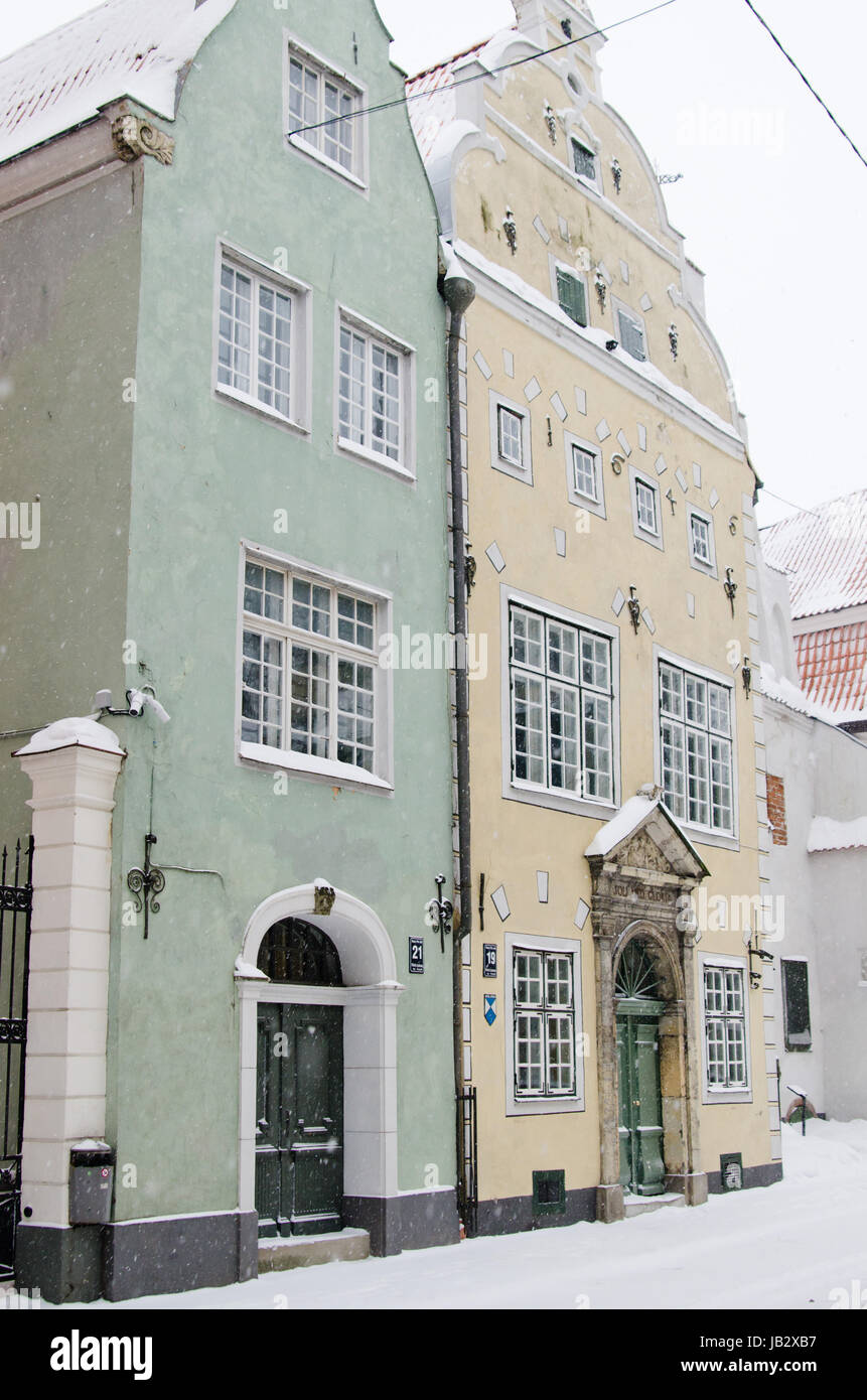 Street of Old Riga in snow day before Christmas Stock Photo - Alamy