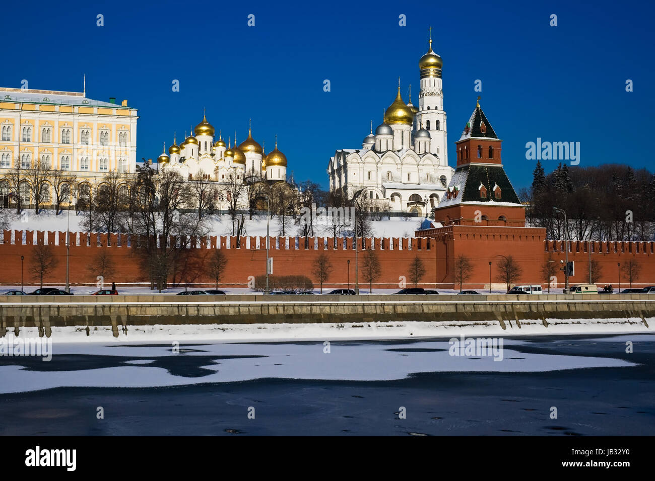 The red brick walls of famous Kremlin in Moscow with its churches Stock ...