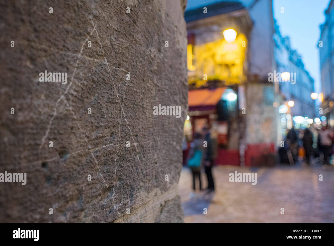 Star of david graffiti france hi-res stock photography and images - Alamy