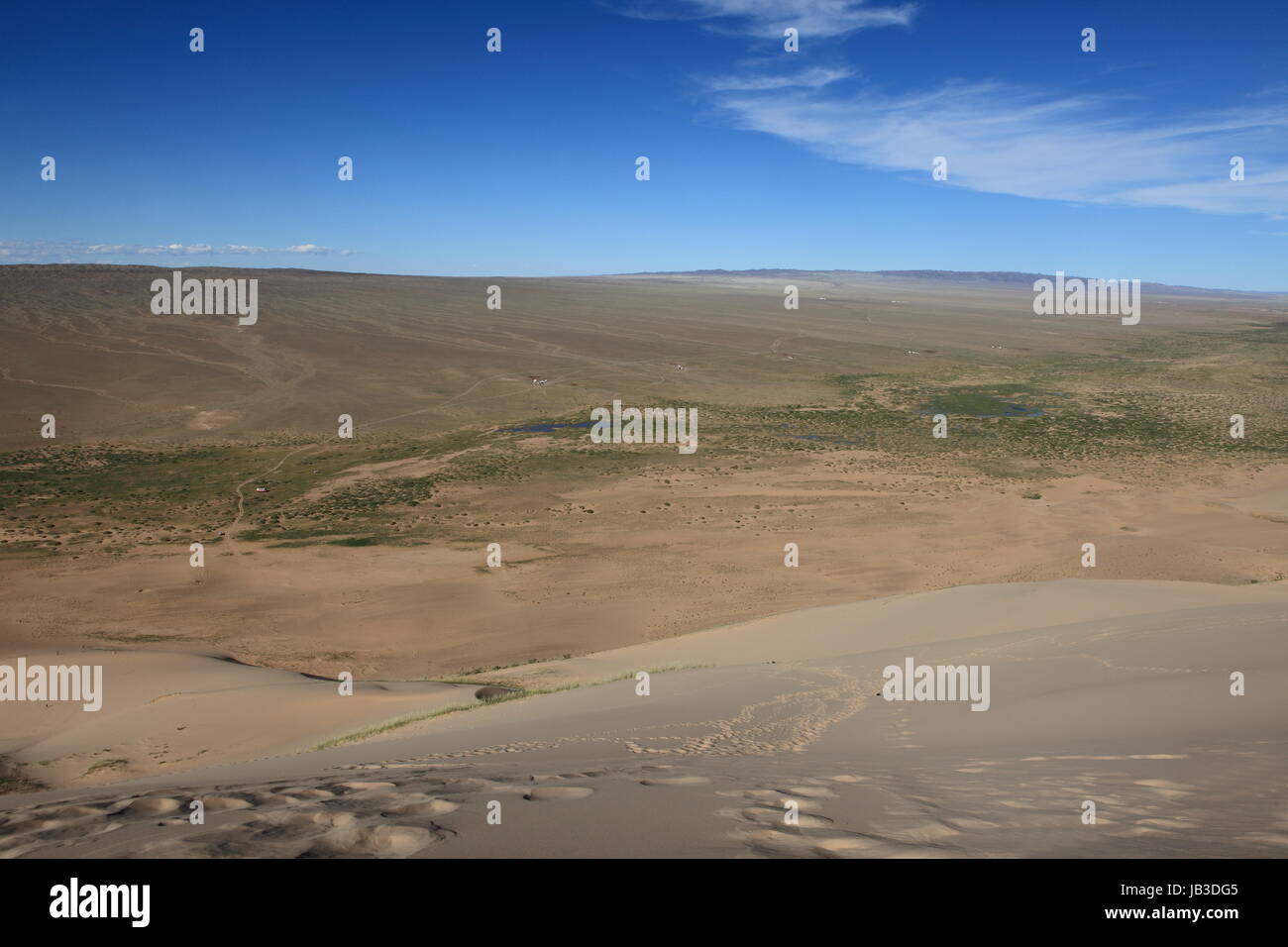 Desert wasteland asia mongolia dryness hi-res stock photography and ...