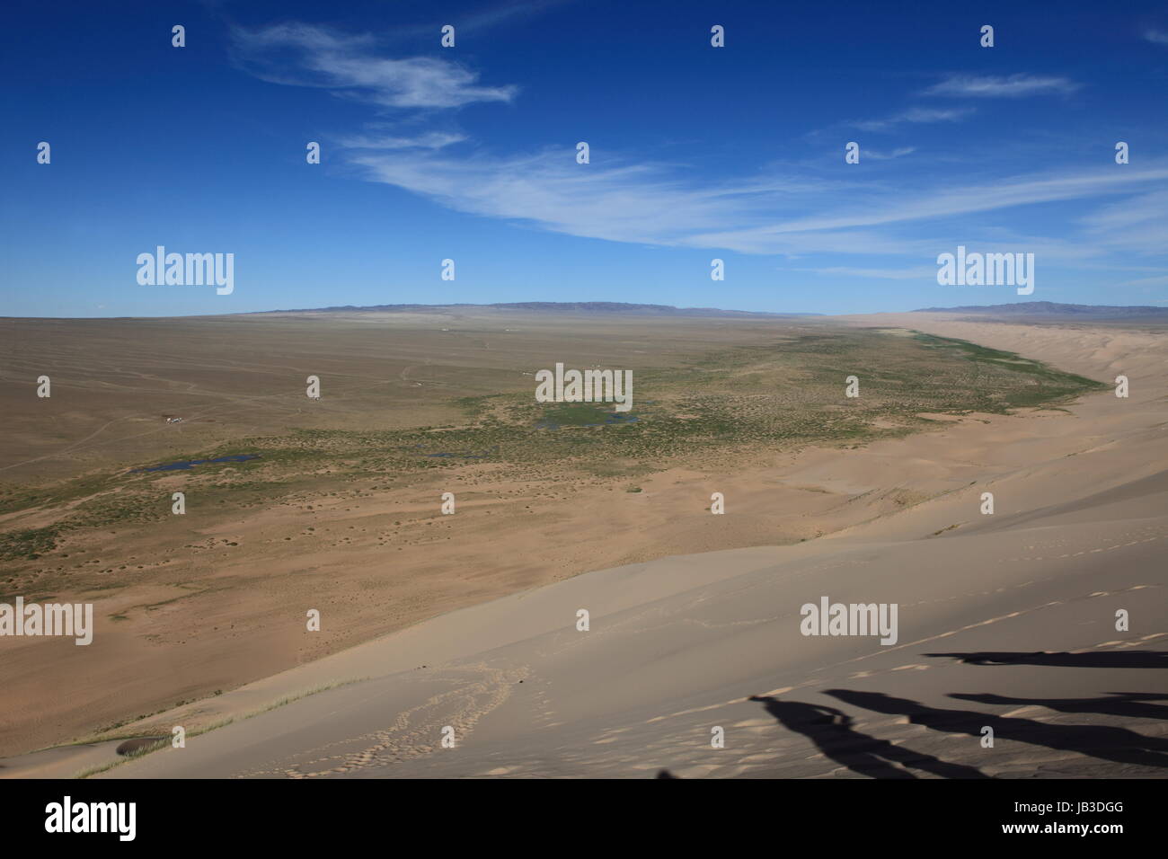 Desert wasteland asia mongolia dryness hi-res stock photography and ...