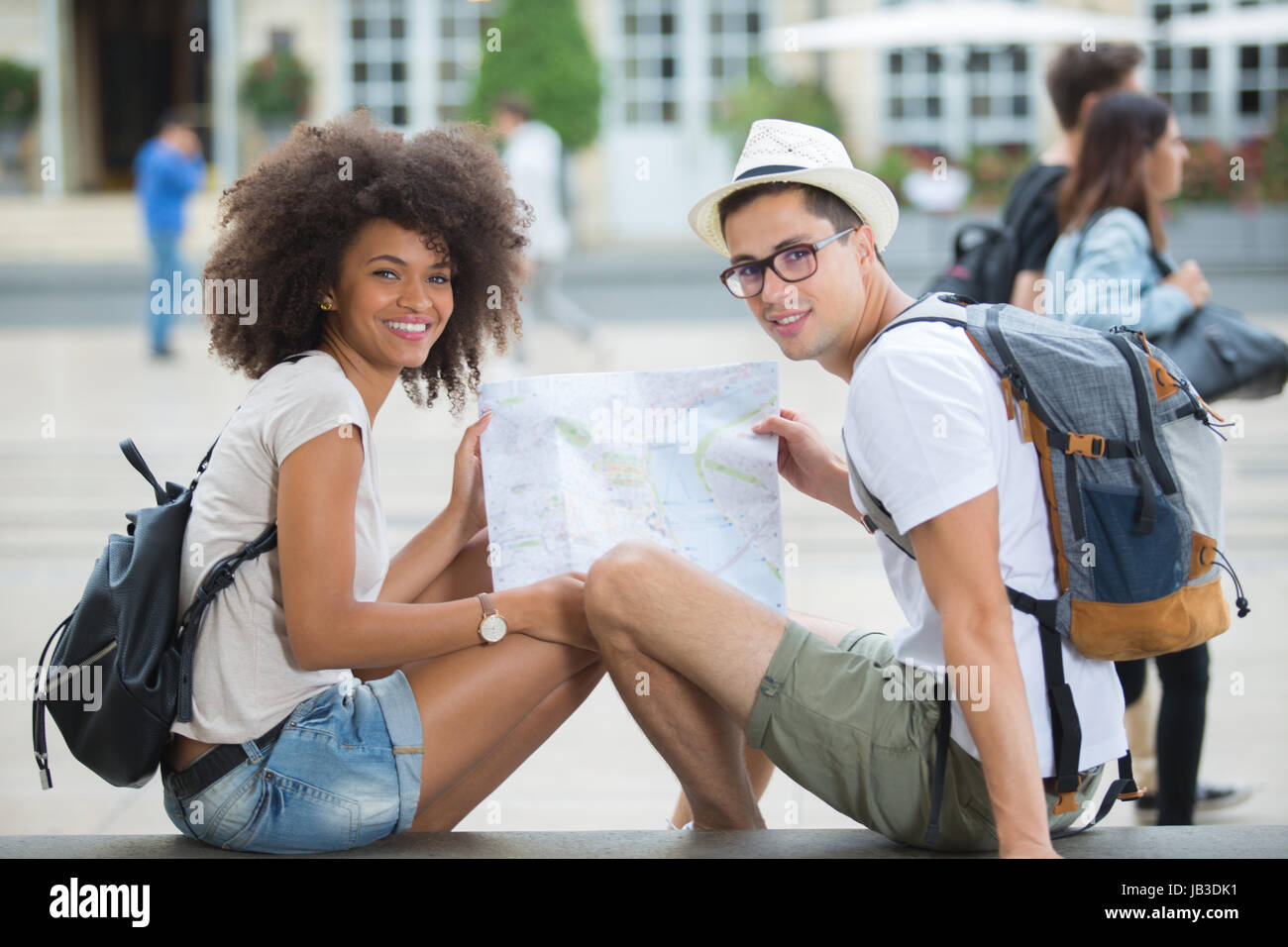 Couple map steps hi-res stock photography and images - Alamy