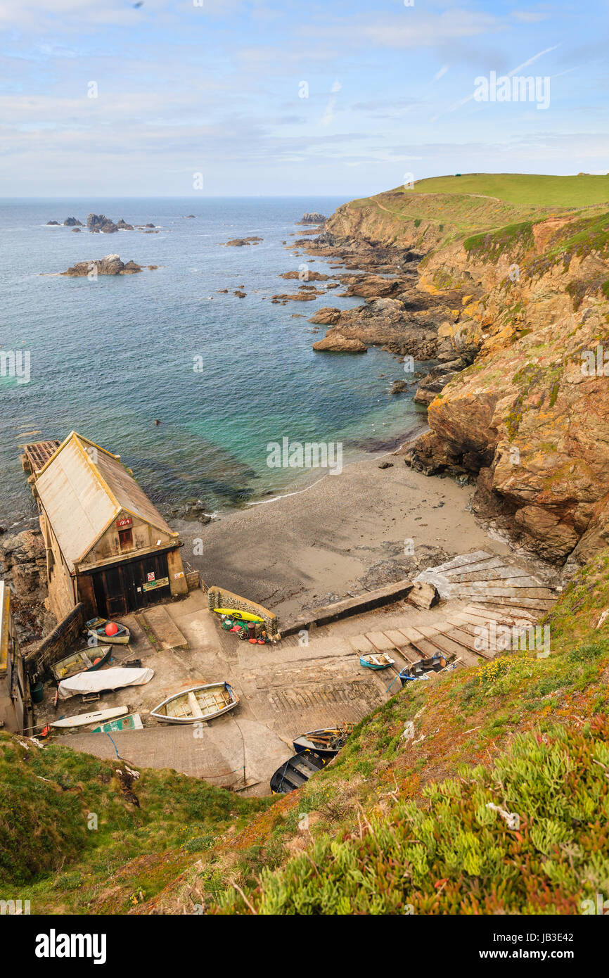 Lizard Point is the southernmost point of the United Kingdom mainland ...