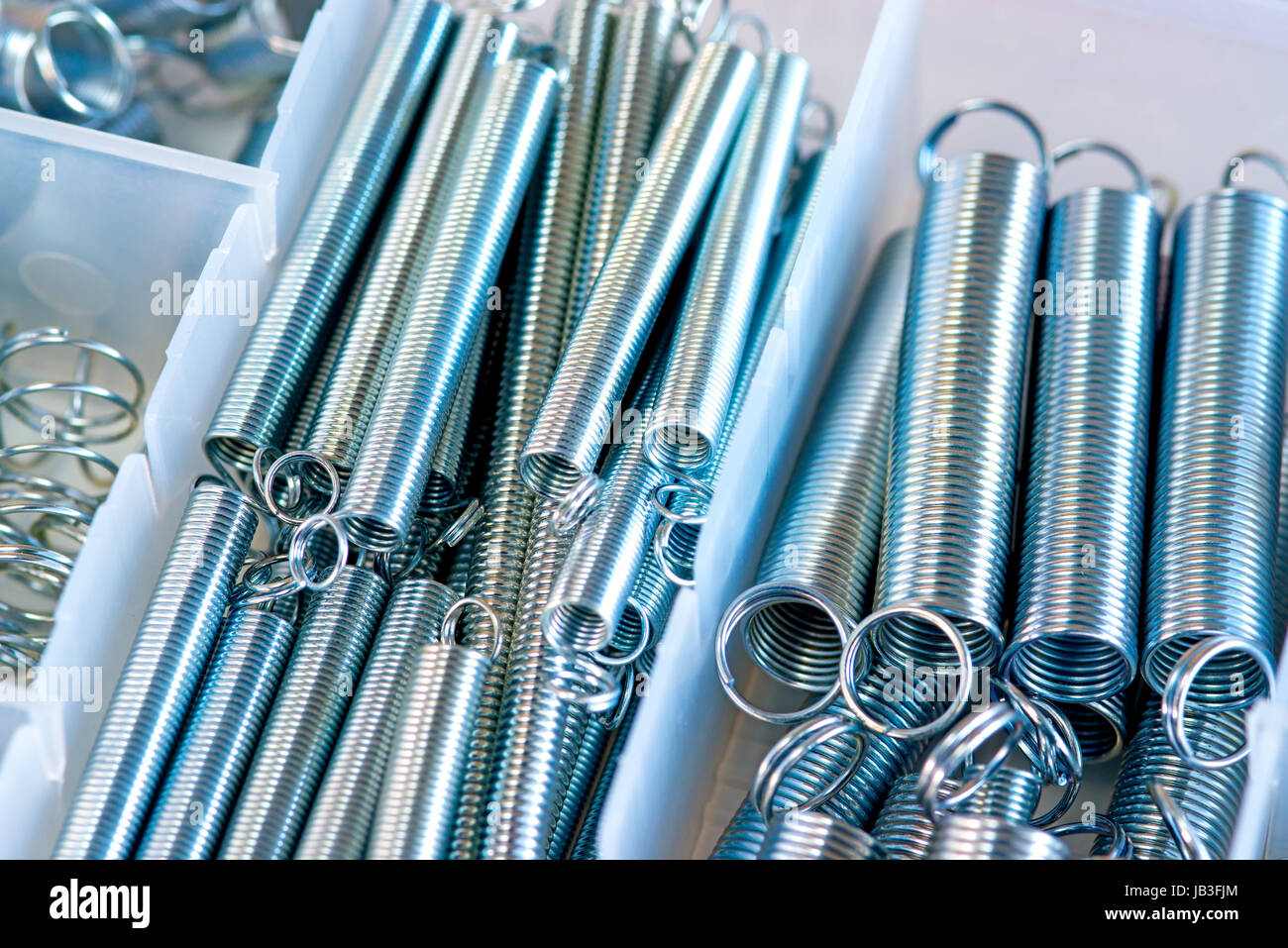 Stahlfedern hi-res stock photography and images - Alamy