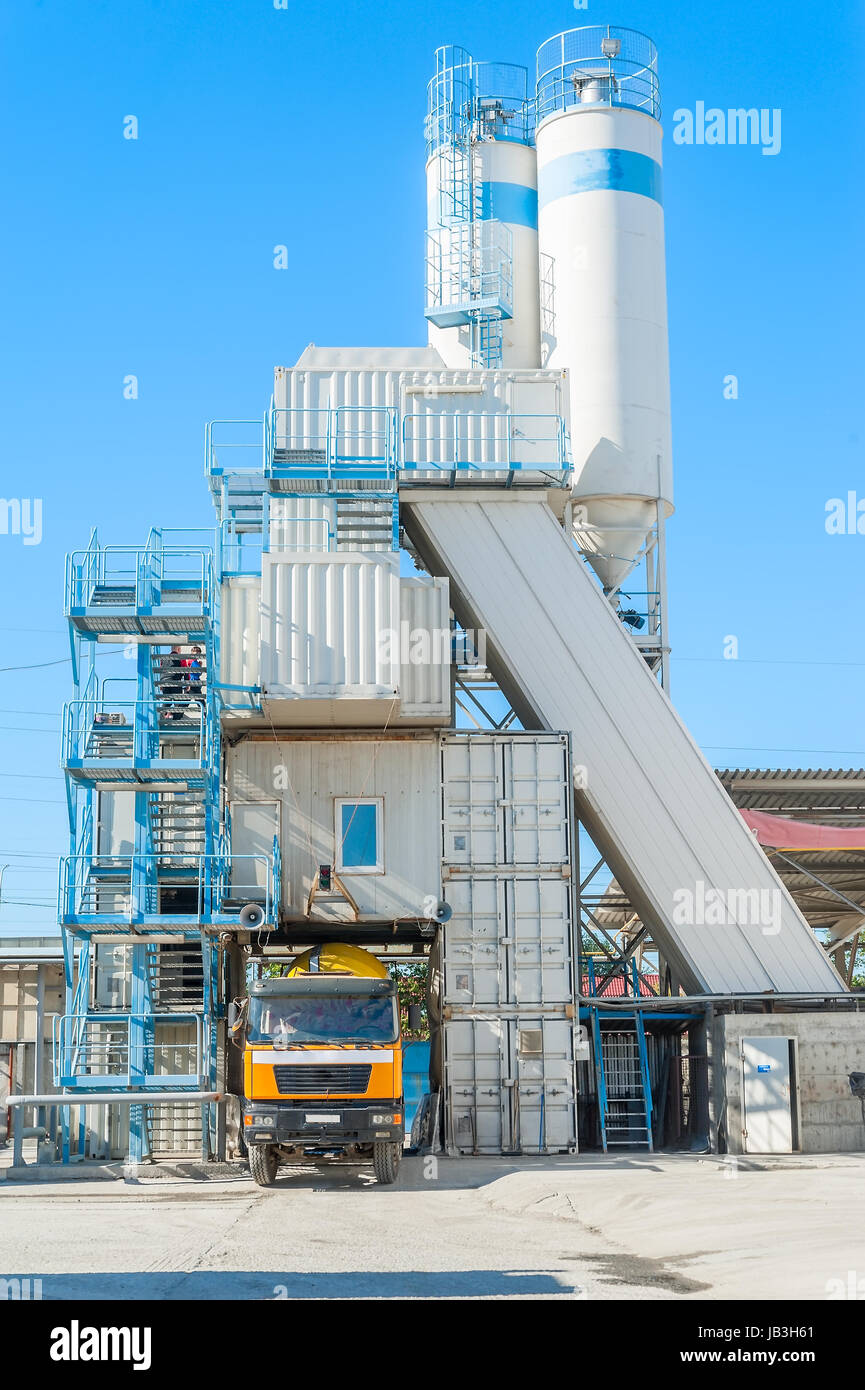 Moving Cement Mixer Truck High Resolution Stock Photography and Images ...